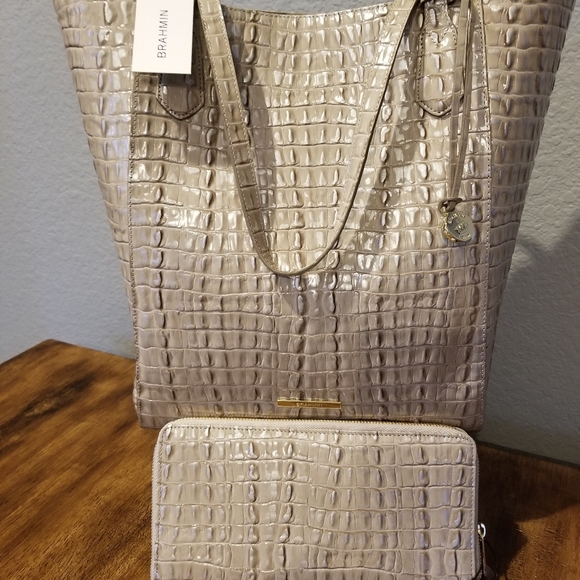 Brahmin | Bags | Brahmin Grey La Scala Jayden Tote Skyler Set Nwt ...
